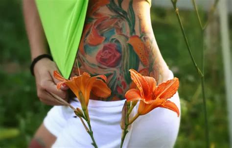 Wallpaper Flowers Orange Glade Figure Shorts Tattoo T Shirt
