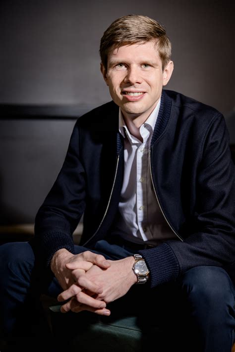 In Eigener Sache Between The Lines