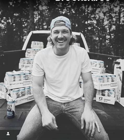 Pin By Renee Smith On Morgan Wallen 01 Hot Country Men Cute Country