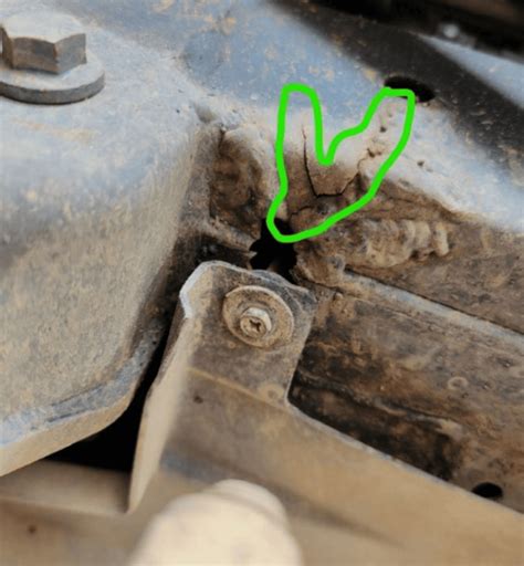Disco 2 Chassis Crack Near Steering Box Landyzone Land Rover Forum