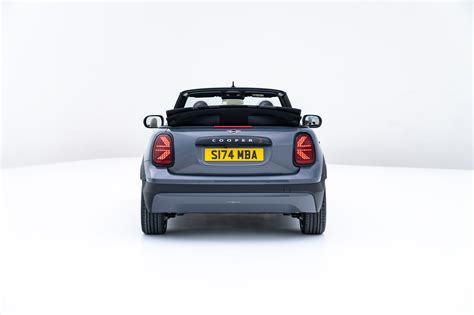 2024 F67 Mini Cooper Convertible Debut 174 Paul Tans Automotive News