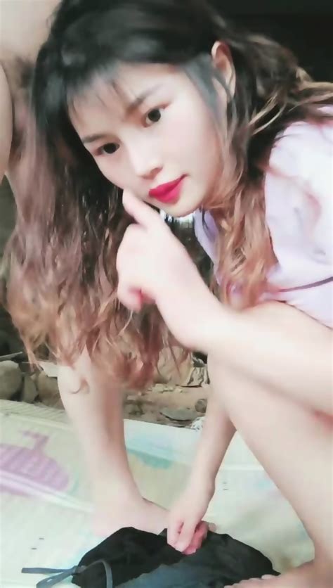 Young Woman Shows Her Face And Has Sex With Her Big Brother Under The Bridge Eporner