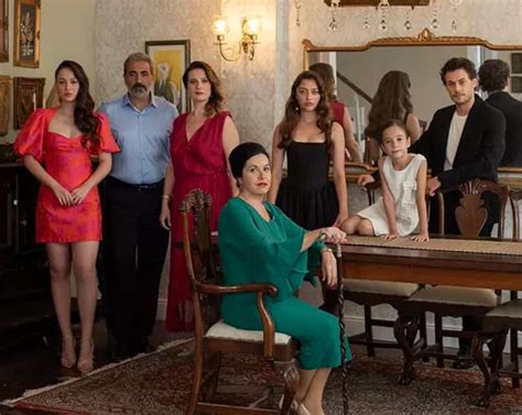 Leyla Dizisi Oyuncuları Kadrosu Konusu Kanalı Tam Kadro Nowtv