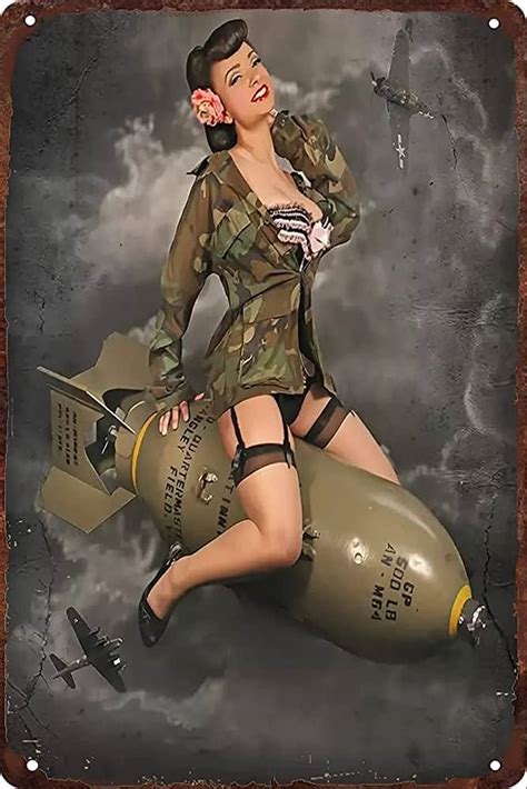 40s Military Pin Up Girl