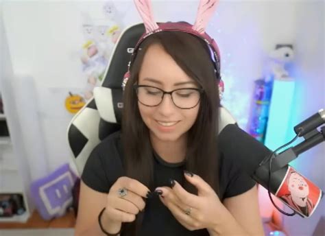 Bunnymon 🍑 Rreactgirlsofyt