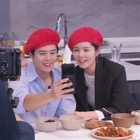 임시완 김동준x한가인 투샷에 동준이 오늘 귀걸이 했네