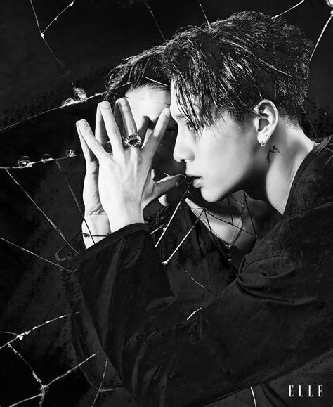 221028 Got7 Jackson Wang On The Cover Of Elle Singapore November Issue R Got7