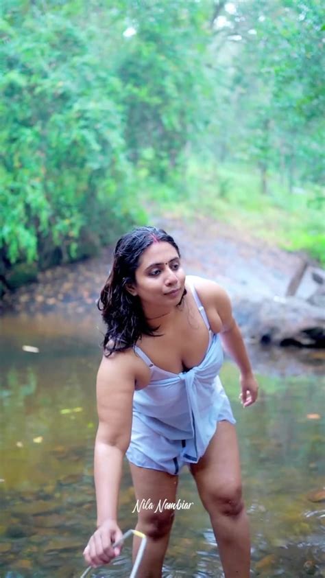 Nila Nambiar Rmalluchicks