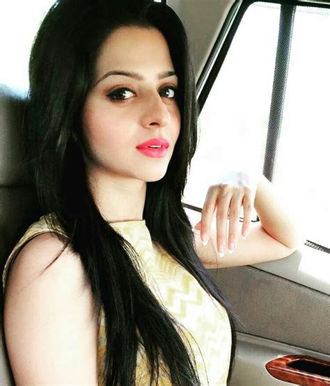 Vedhika Kumar Indian Beauty Beauty Beautiful