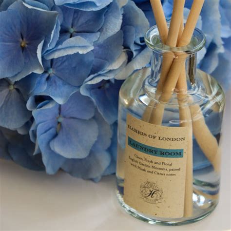 Caring For Your Candles Harris Of London Ltd