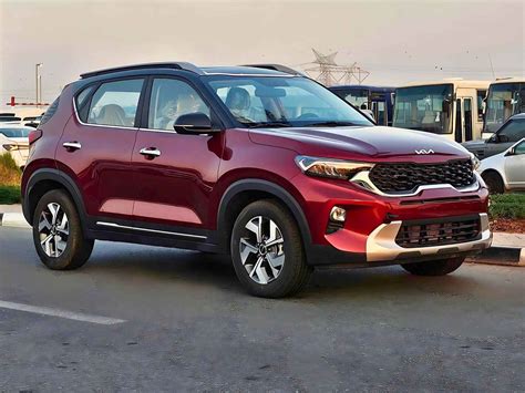 New Kia Sonet Dual Tone 1 5l V4 Sunroof Full Option Push Start
