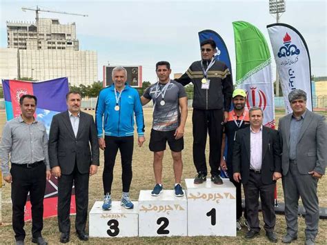 منطقه ویژه قهرمان مسابقات دومیدانی کارکنان بالای 45 سال شرکت ملی نفت ایران شدتصاویر