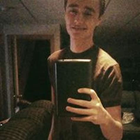 Stream Dylan Shields Music Listen To Songs Albums Playlists For