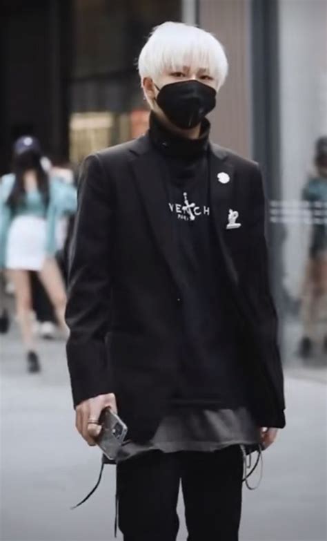 Chinese Street Fashion Men The Best Street Style From Paris Fashion