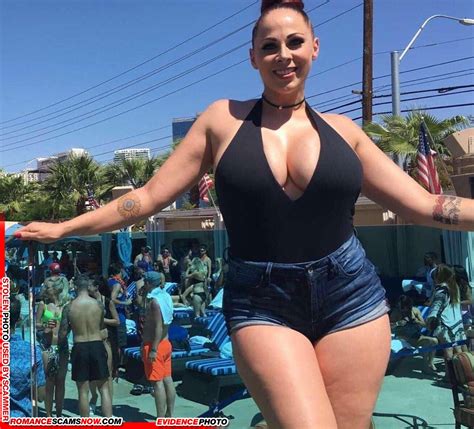 Gianna Michaels Tight Dress Xpornxhd