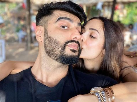 Malaika Arjun Photo Pic Inside Malaika Arora Maintains Her New Year