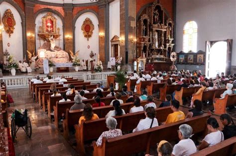 ¿cómo Debe Ser El Comportamiento Durante La Misa 25 Consejos Para
