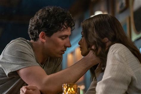 Challengers Review Zendaya Is Electrifying In A Tennis Flick That