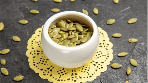 8 Powerful Reasons To Eat Pumpkin Seeds Every Day Asianet Newsable
