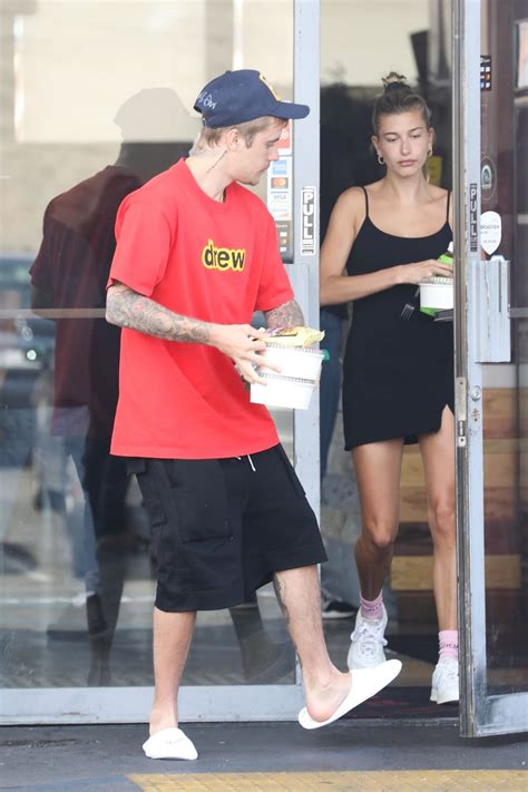 Hailey And Justin Bieber Out For Lunch In Costa Mesa 03232019