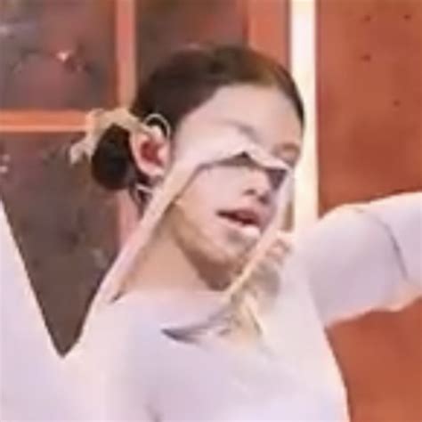 Blip 뉴진스 증사