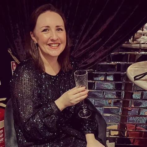 Bbc Antiques Roadshow Expert ‘hanging Onto Hope Amid Incurable Brain Cancer Diagnosis Ok