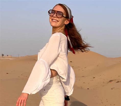 Emma Appletons Partner Everything We Know About Birdy Elle