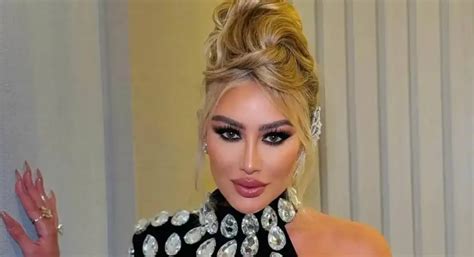 مايا دياب تشن هجوماً لاذعاً على نجوم السوشيال ميديا ما السبب؟