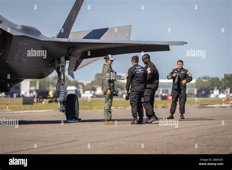 The Members Of The Us Air Force F 35 Demonstration Team Assisting A