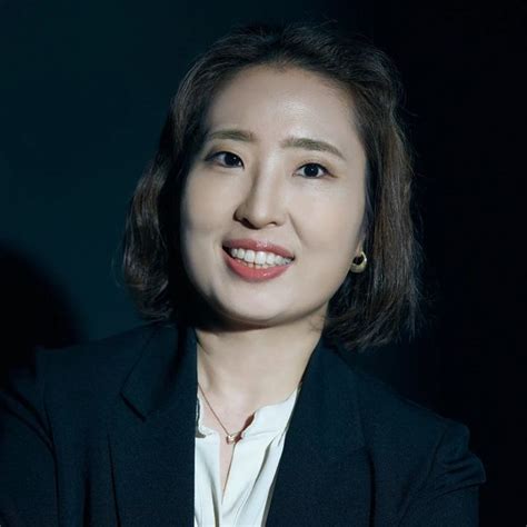 박민경 Gracepark97 • Threads Say More