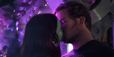 Why Avengers Infinity War Needed That Star Lordgamora Kiss