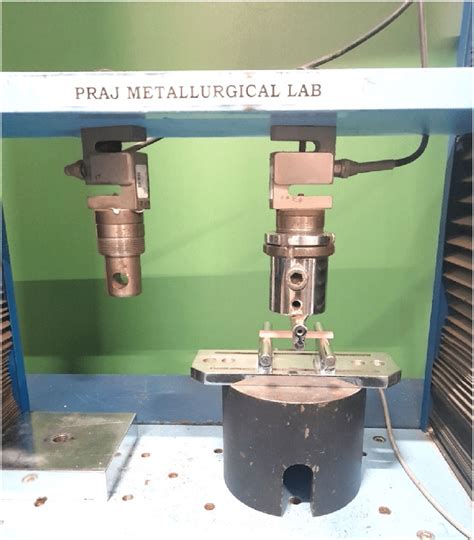 Three Point Bending Test On A Universal Testing Machine Download