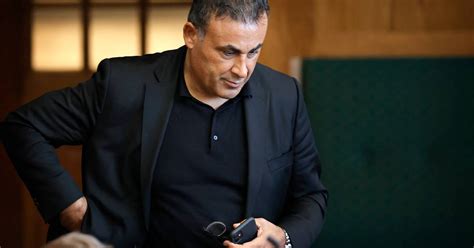 Naser Khader Forlader Dansk Politik Finans