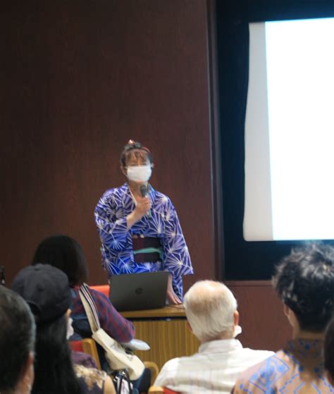 渋谷区立松濤美術館【公式】 On Twitter 本日、盛況のなか幕を閉じた三橋順子氏の記念講演会「写真でたどる女装と男装の近・現代史」。せっかく貴重なお話をしていただきましたので、今後