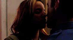 Tv Love Hottest Relationships On Orange Is The New Black Yourtango