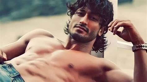 Trending Vidyut Jammwals Unseen First Audition Video For Undergarment