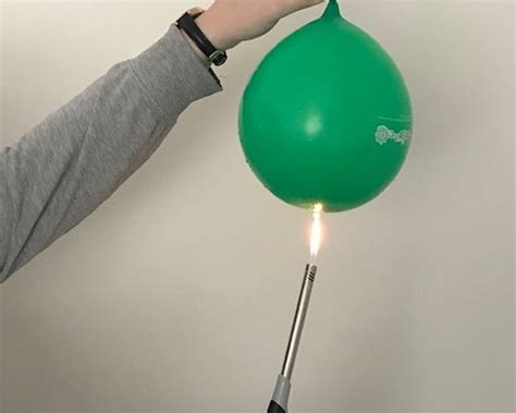 Smell Test Experiment Are You A Super Smeller Fun Science Uk