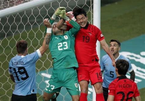 김영권 골 장면 이게 파울이라고 촬스의 이슈와 유머