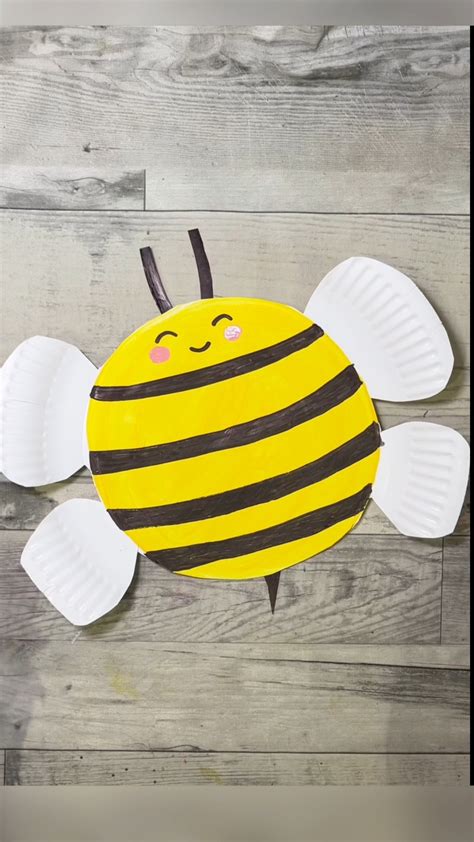 🐝 Paper Plate Bumble Bee 🐝 Is This Not The Cutest Bumble Bee Youve