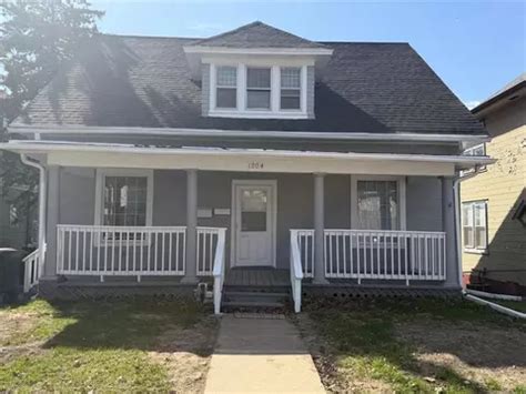 2511 Kent St Saint Joseph Mo 64505 Mls 2597048 27 Photos Movoto