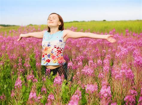 Girl Walking On Grass Field Stock Image Image Of Summer Girl 10483527