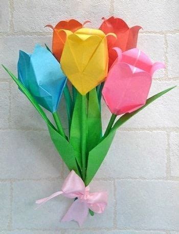 Diy Crafts With Paper 折り紙 花束 簡単 折り紙 春 チューリップ 折り紙