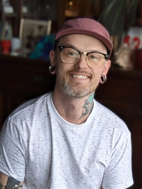 Mryan Arnold Comic Bookstoryboard Artist