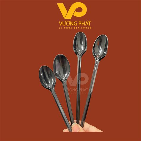 Muỗng đen Vương Phát Ly Nhựa Giá Xưởng