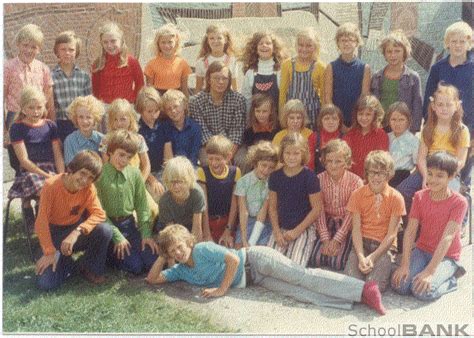 Oude Klassen Foto Klas 4 1970 Art Painting