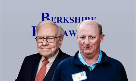 Berkshire Rompe La Tradición De Warren Buffett Y Sube El Salario De Su