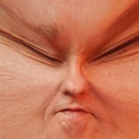 Режу Пиранья Youtube