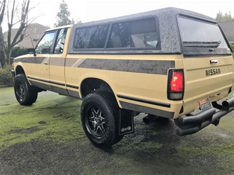 1985 Nissan 720 4x4 Ext Cab Manual 5 Speed Original Truck With Canopy
