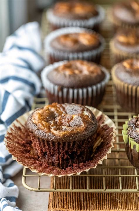 Chocolate And Cheesecake Cupcakes At Andrew Linares Blog