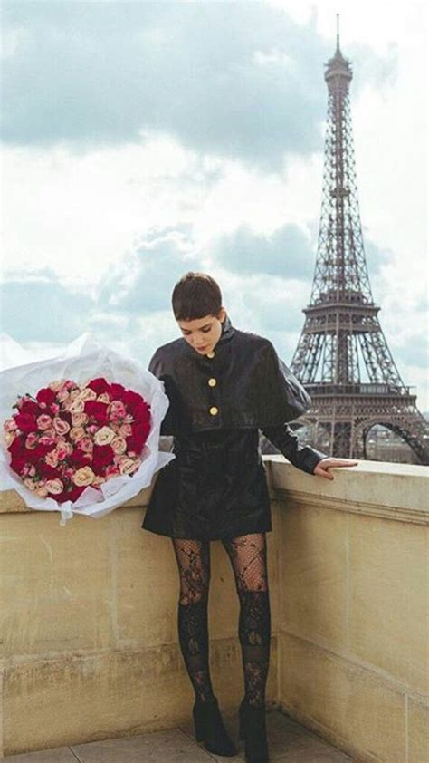 Evanna Sails Adlı Kullanıcının Halsey Panosundaki Pin